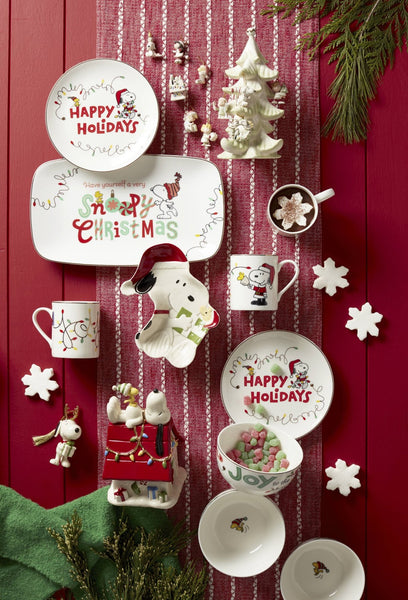 Snoopy Holiday Porcelain Mugs 4-Piece Set - Dishwasher & Microwave Saf – English Elm
