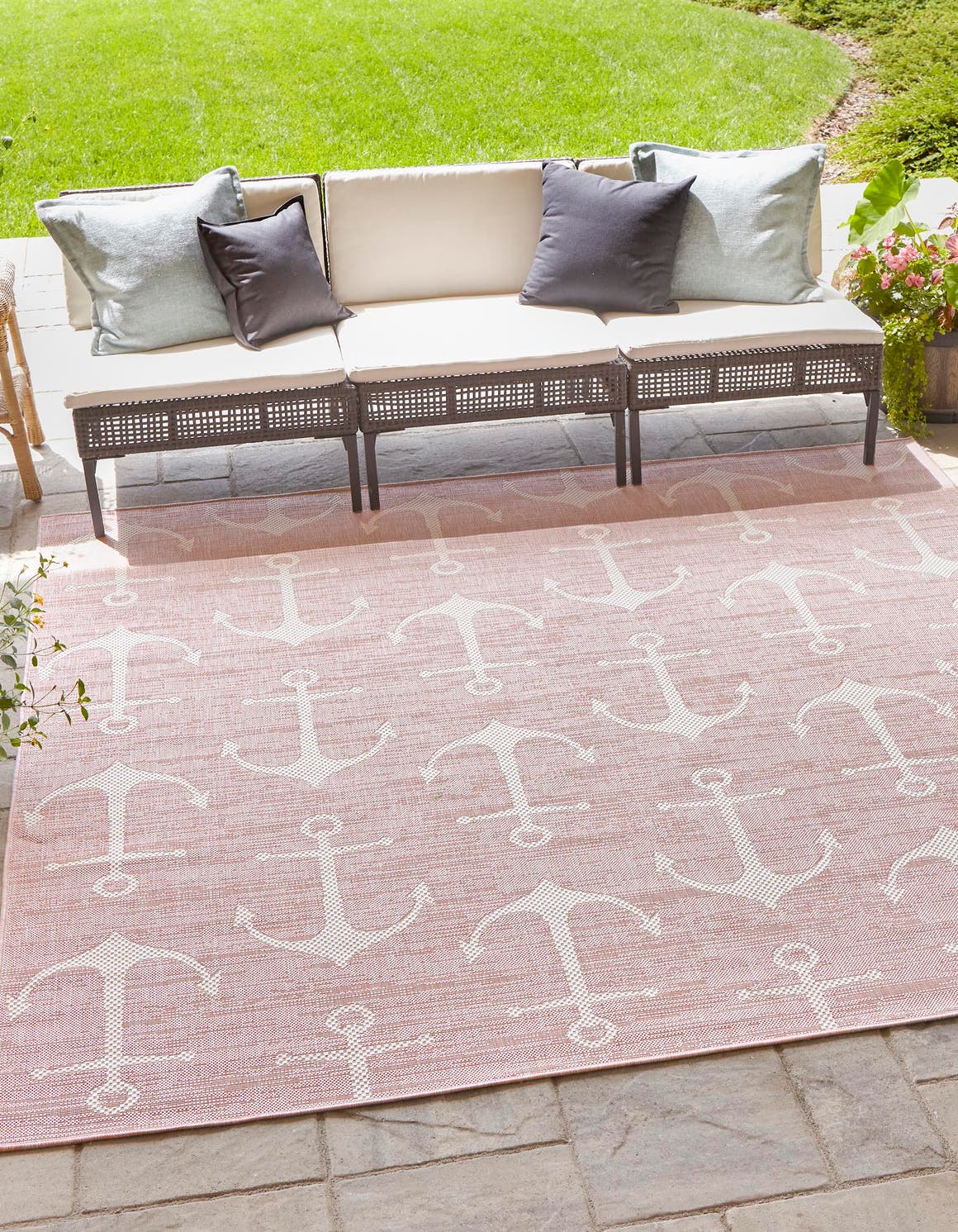 Pink Outdoor Coastal Rug - Vibrant 2' x 3' Décor for Patios, Porches,