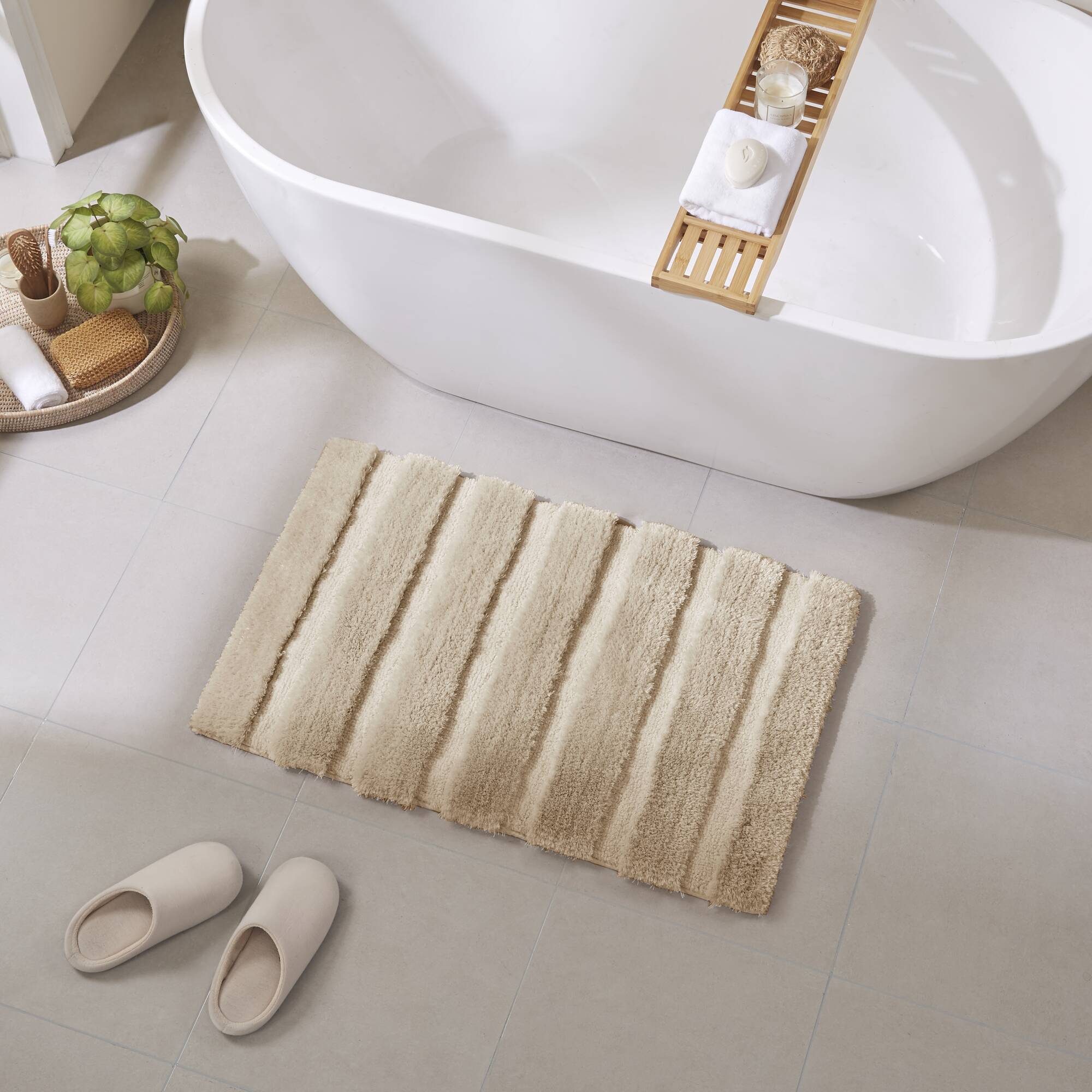 Rug Madison Park Tufted Pearl Channel Bath Rug — Soft Macro-Spin Polye
