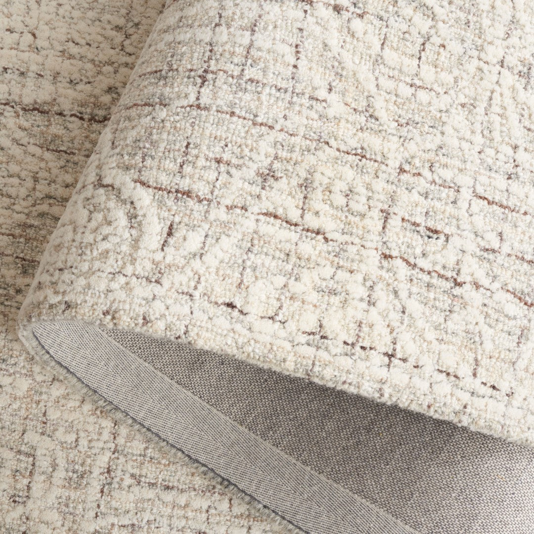 Ebony Antique Hand-Tufted Rug – Luxurious Wool Blend with Timeless Ele